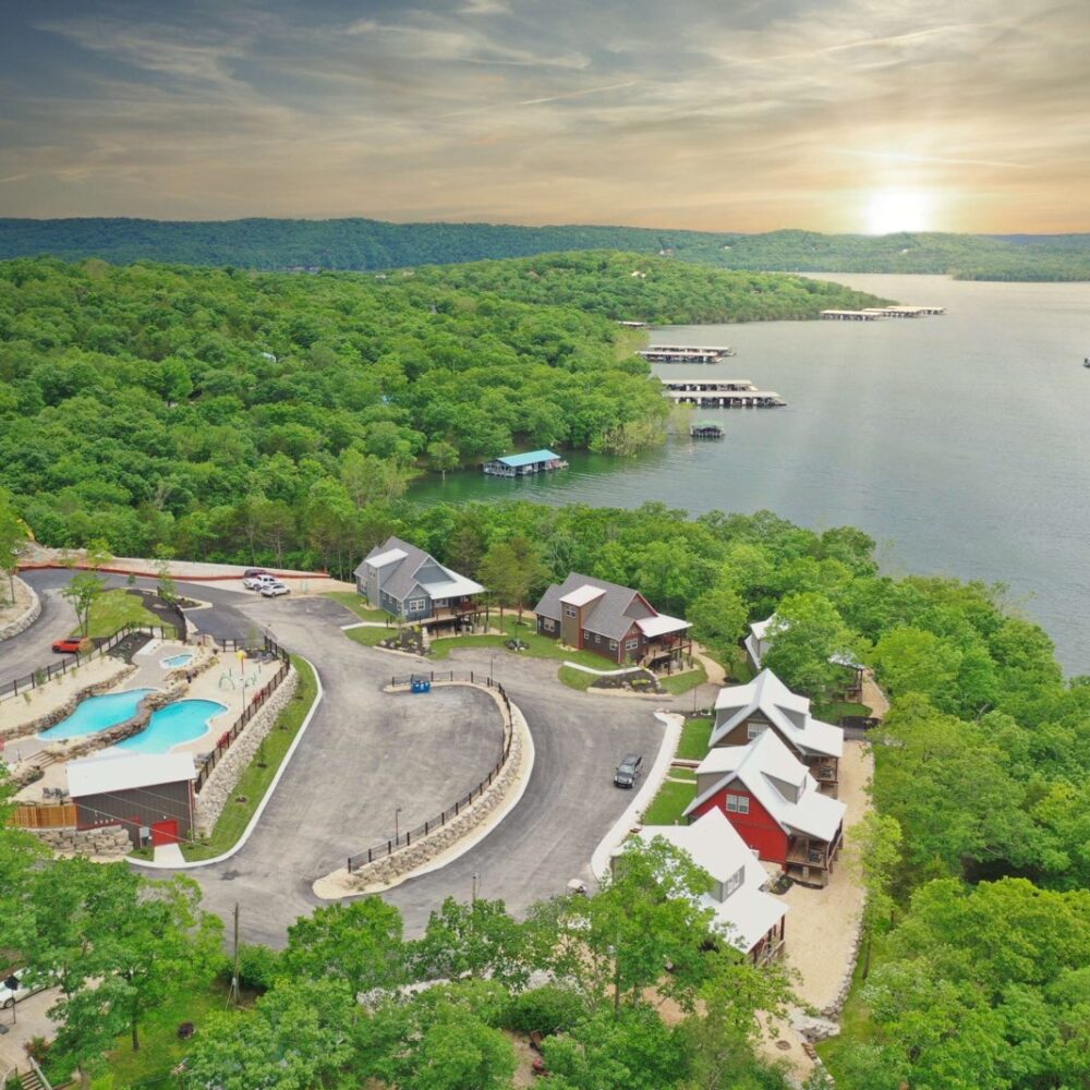 The Heights | Best Accommodation In Table Rock Shore Resort